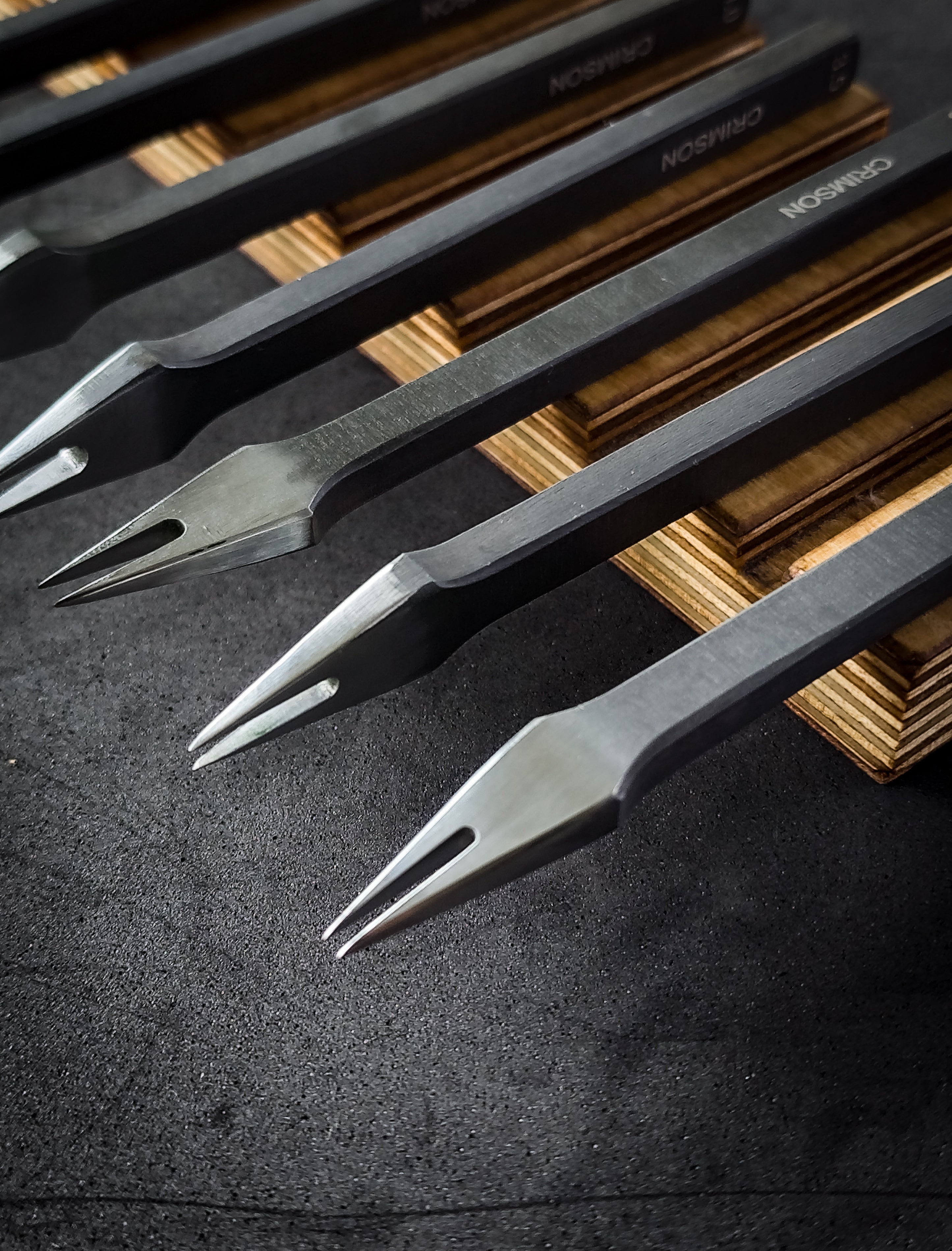 Crimson Creasing Iron – Crimson Hides